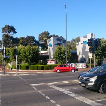 MODBURY HOTEL - Updated October 2025 - 11 Reviews - 989 N East Rd ...