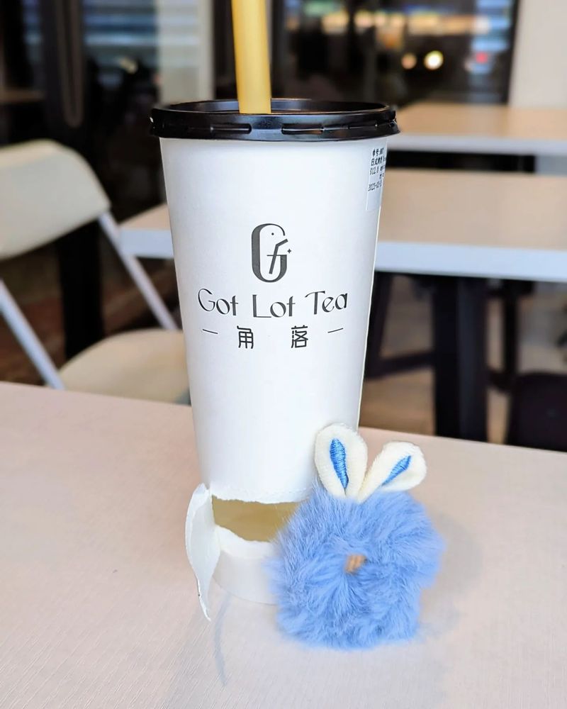 GOT LOT TEA - Updated December 2024 - 60 Photos - 101-5021 Kingsway ...