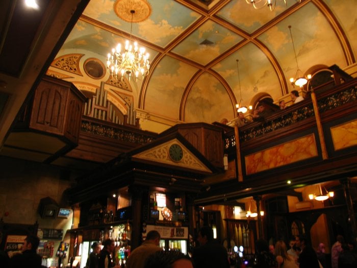 WETHERSPOONS - Updated July 2025 - 10 Photos - 1-3 Rendezvous St ...