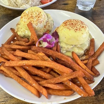 GUIEB CAFE - Updated August 2024 - 810 Photos & 379 Reviews - 98025 ...