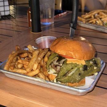 COLD SPRING DEPOT RESTAURANT - Updated December 2025 - 306 Photos & 403 ...