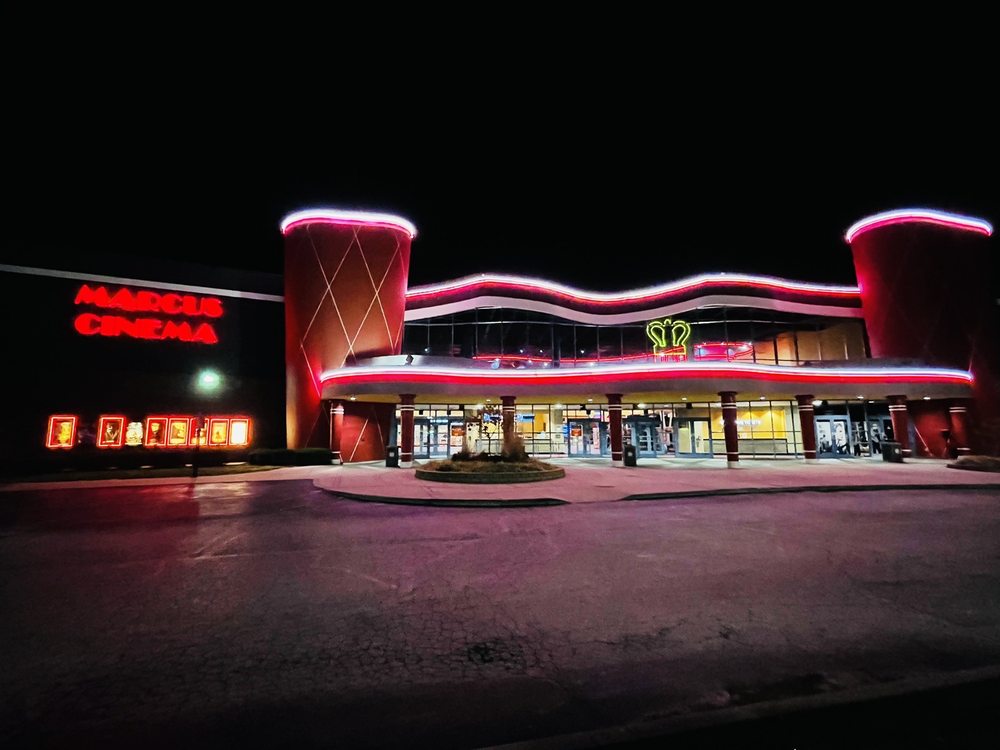MARCUS ST. CHARLES CINEMA - Updated September 2025 - 97 Photos & 109 ...
