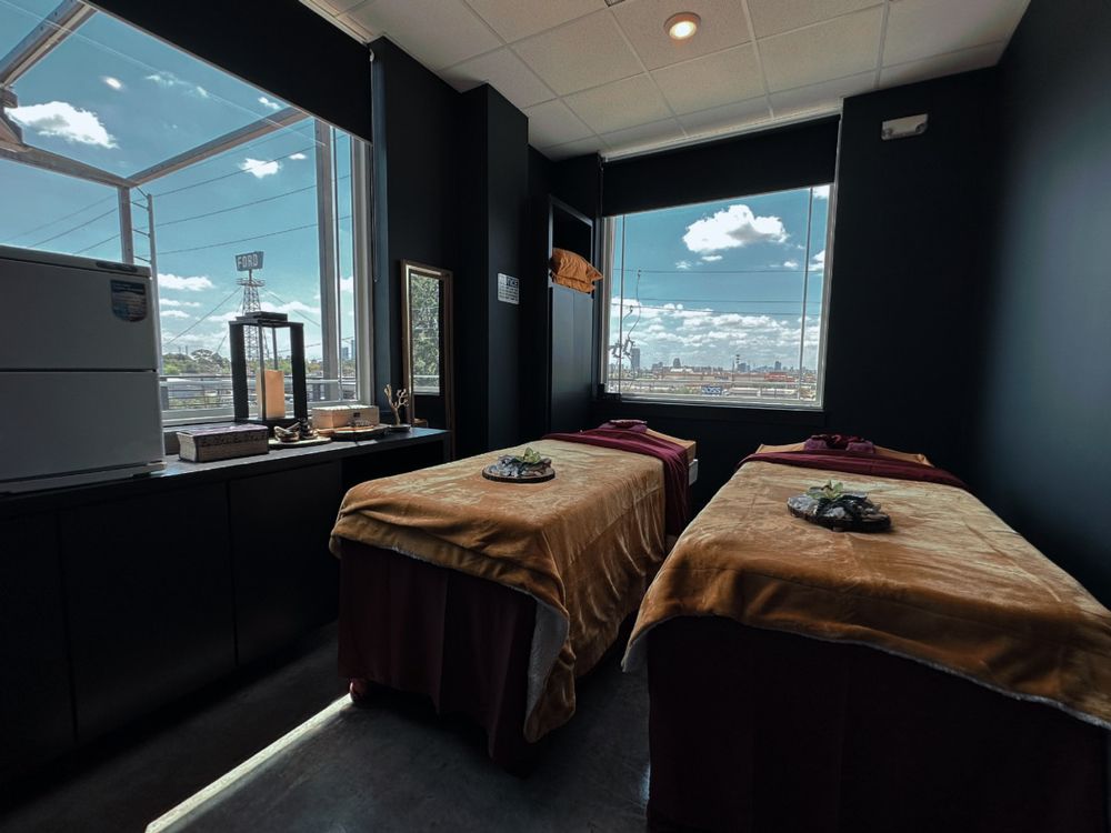 PATCHA THERAPEUTIC MASSAGE AND SPA - 17 Photos - 1511 W 12th St, Houston, Texas - Day Spas ...