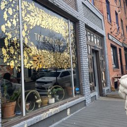 THE BUN SHOP - Updated October 2025 - 518 Photos & 634 Reviews - 239 W ...