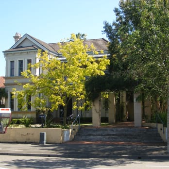 GLEBE BRANCH LIBRARY - Updated March 2024 - 10 Photos - 186 Glebe Point ...