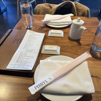 PERRY’S RESTAURANT - Updated April 2025 - 900 Photos & 921 Reviews ...