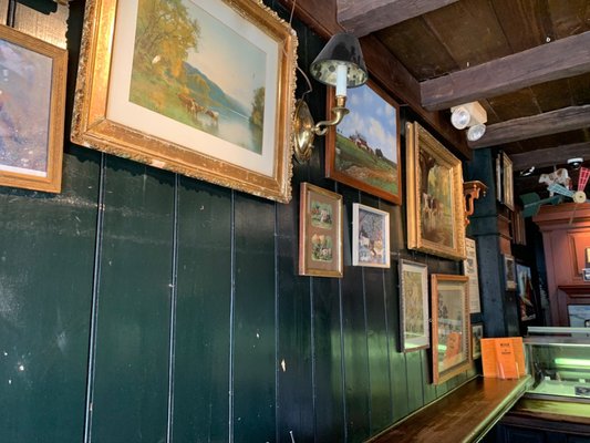 HALO PUB - Updated November 2024 - 274 Photos & 531 Reviews - 9 Hulfish ...