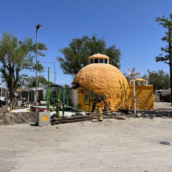 LEMON HOUSE INN - Updated August 2025 - 82 Photos - 146 US-395, Cartago ...