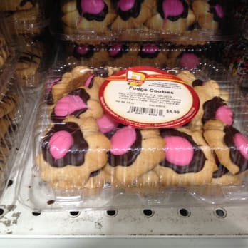 HATZLACHA SUPERMARKET - Updated December 2025 - 50 Photos - 744 Bedford ...