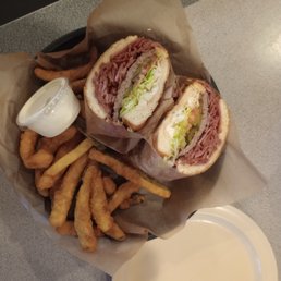 CHRIS’S BURGERS - Updated May 2025 - 643 Photos & 880 Reviews - 13737 ...