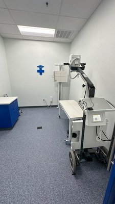 DOC-AID URGENT CARE - Updated October 2025 - 10 Photos - 2316 S Zapata ...