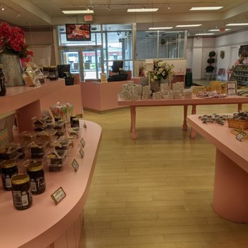 MALLEY’S CHOCOLATES - Updated November 2024 - 64 Photos & 36 Reviews ...