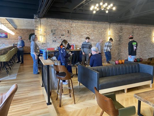 THE LOFT - Updated December 2025 - 19 Photos & 11 Reviews - 15 Ash St ...