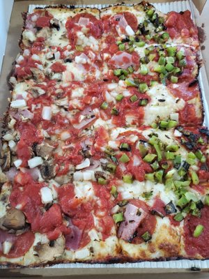CLOVERLEAF PIZZA - Updated October 2024 - 23 Photos & 47 Reviews ...