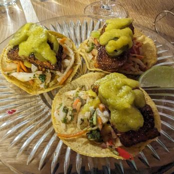 ONE LEGGED MAGPIE - Updated May 2025 - 78 Photos & 35 Reviews - 19 ...