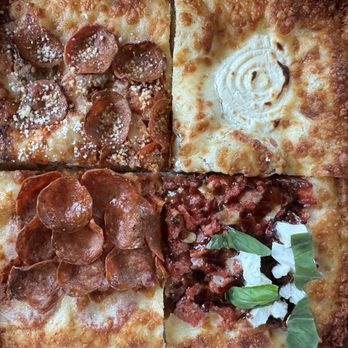 FIVE SQUARED PIZZA - Updated October 2025 - 42 Photos & 38 Reviews ...