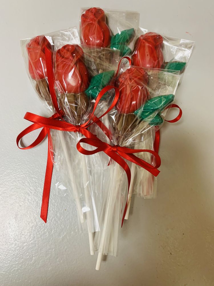 THE CHOCOLATE NOOK - Updated December 2025 - 21 Photos - 11-11 River Rd ...