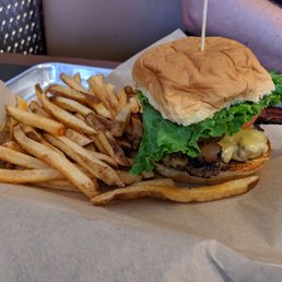 GROOVY BEAST - Updated September 2025 - 175 Photos & 199 Reviews - 1611 ...