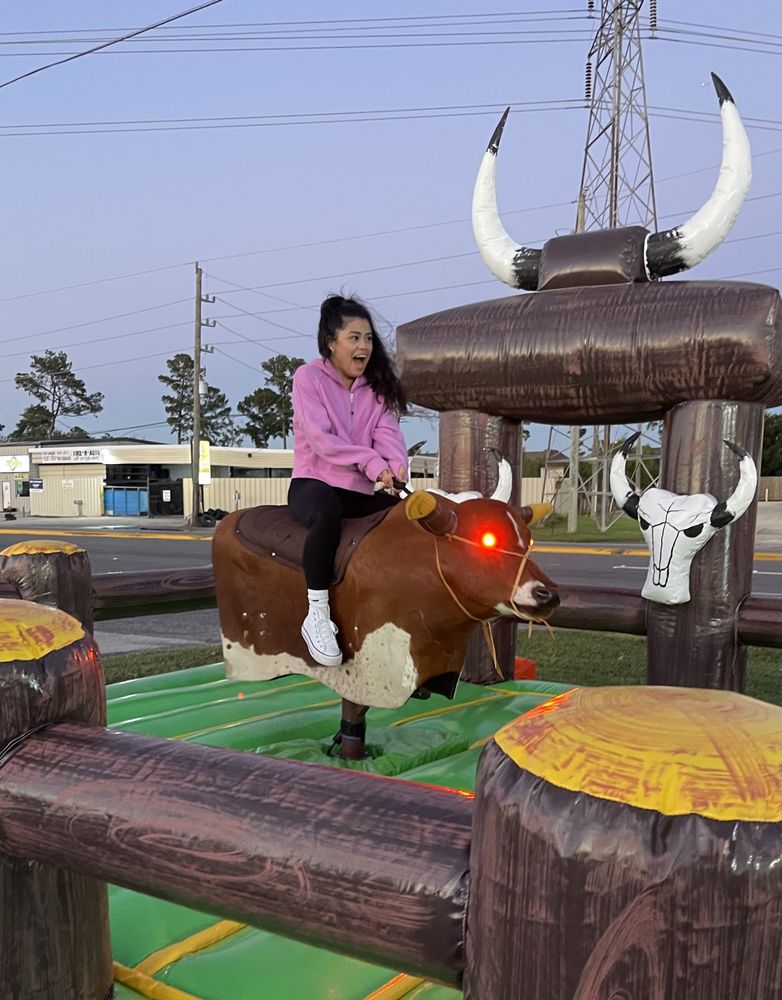 HOUSTON TORO LOCO - Updated May 2026 - Request a Quote - 14 Photos ...
