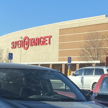 TARGET - Updated December 2025 - 43 Photos & 21 Reviews - 4001 N 132nd ...