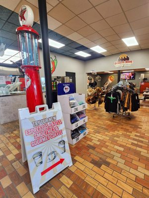 SAPP BROS. TRAVEL CENTER - Updated June 2026 - 21 Photos - 9905 Sapp ...