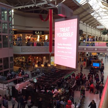 FREEHOLD RACEWAY MALL - Updated December 2024 - 141 Photos & 140 ...