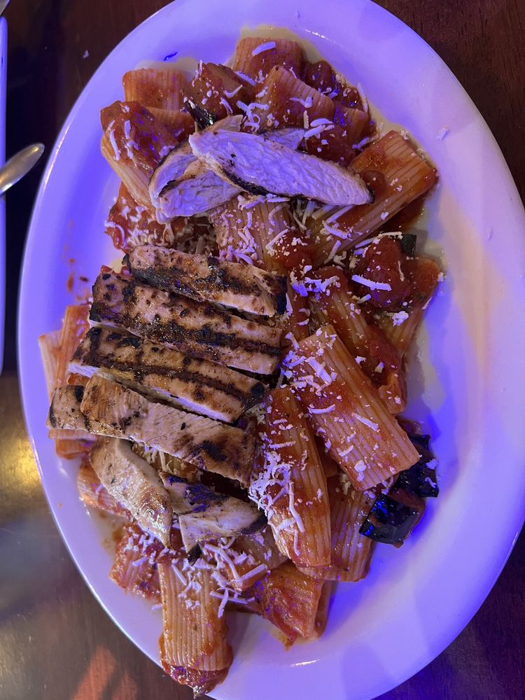 CAPISH PIZZA-RISTORANTE - Updated July 2025 - 20 Photos & 26 Reviews ...