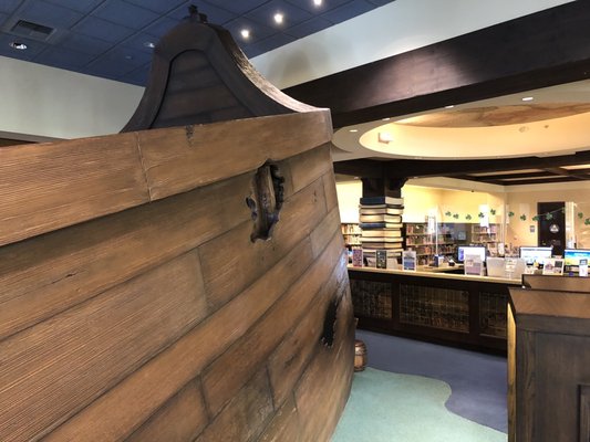 CAMARILLO PUBLIC LIBRARY - Updated December 2025 - 110 Photos & 124 ...