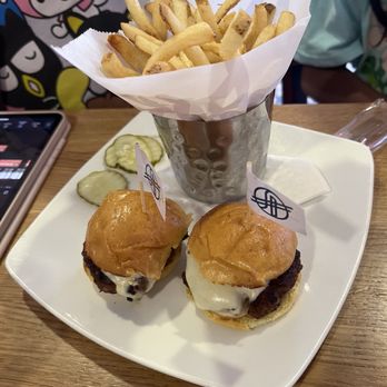 SILVER DINER - Updated December 2025 - 1245 Photos & 1180 Reviews ...