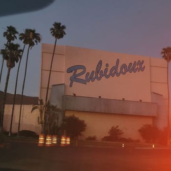 RUBIDOUX DRIVE-IN THEATRE & SWAP MEET - Updated August 2025 - 110 ...