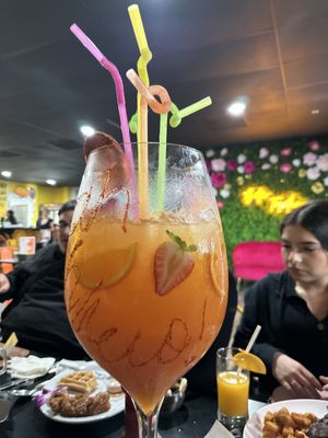 AH HUEVO! - Updated July 2024 - 145 Photos & 87 Reviews - 101 E Glenn ...