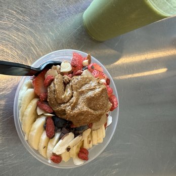 MEDIO CAFE - Updated October 2025 - 109 Photos & 52 Reviews - 680 ...