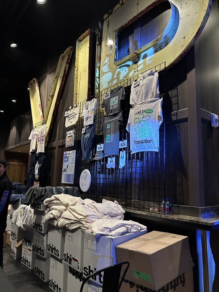 BIG NIGHT LIVE - Updated July 2024 - 128 Photos & 144 Reviews - 110 ...