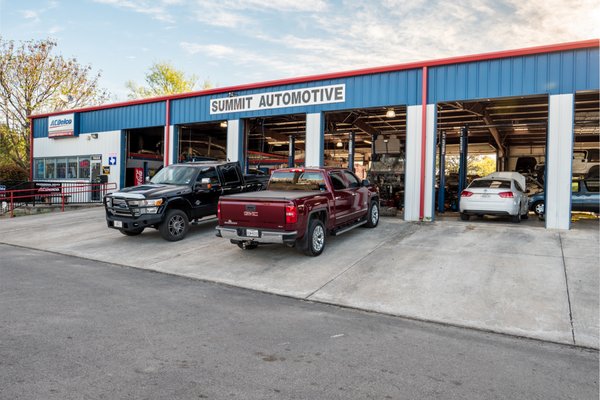 SUMMIT AUTOMOTIVE - Updated September 2025 - 20 Photos & 45 Reviews ...