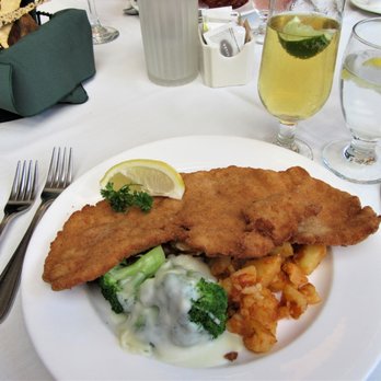 OLD COUNTRY INN RESTAURANT - Updated April 2024 - 239 Photos & 94 ...