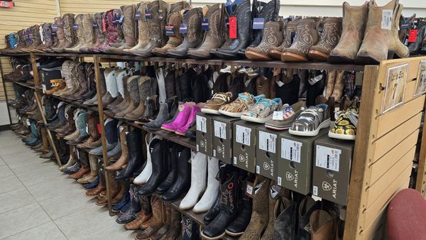 COWTOWN BOOTS - Updated July 2025 - 20 Photos & 42 Reviews - 5190 N ... COWTOWN BOOTS - Updated July 2025 - 20 Photos & 42 Reviews - 5190 N ...