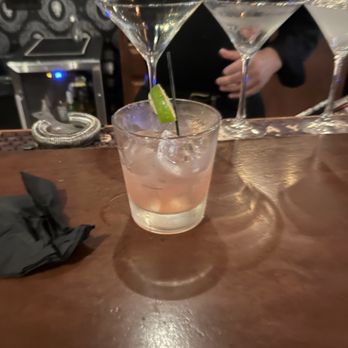 THE GIN MILL - Updated August 2025 - 172 Photos & 160 Reviews - 124 E ...