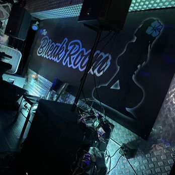 THE BREAK ROOM - Updated December 2025 - 147 Photos & 123 Reviews - 601 ...