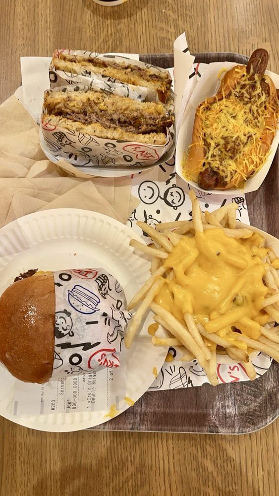 EAT YOUR HEART OUT FOOD HALL - Updated October 2025 - 79 Photos & 16 ...