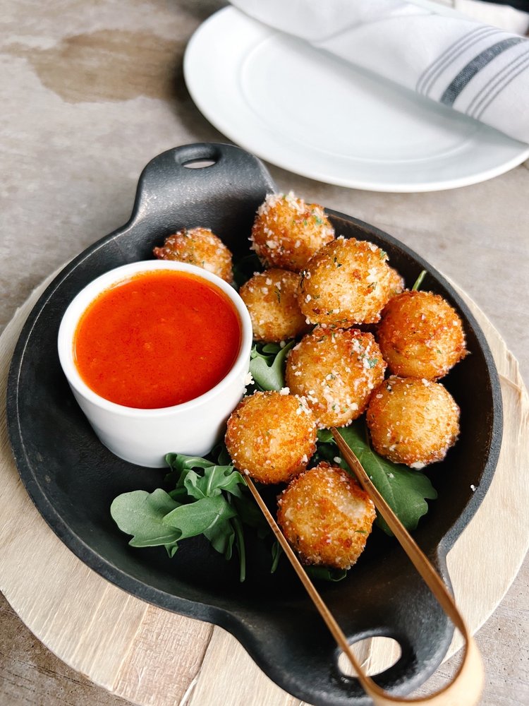 GROTTO DOWNTOWN - 809 Photos & 522 Reviews - 1001 Avenida De Las ...