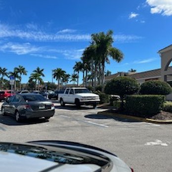 PEPPERTREE PLAZA - Updated December 2025 - 13 Photos - 5438 W Sample Rd ...