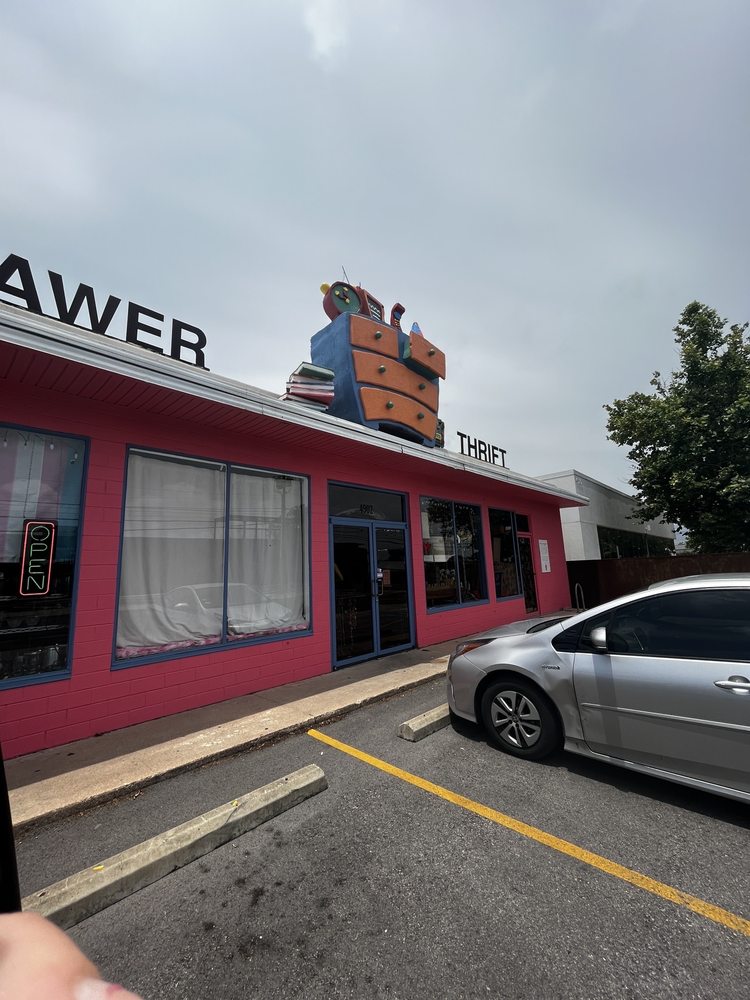 TOP DRAWER - 55 Photos & 91 Reviews - 5312 Airport Blvd North Loop 53rd ...