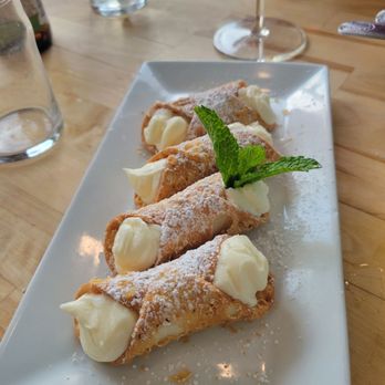 RAVELLO ITALIAN KITCHEN - Updated December 2025 - 141 Photos & 145 ...