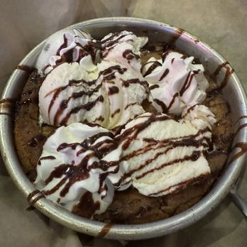 B ROX GRILL & SWILL - Updated September 2025 - 12 Photos & 11 Reviews ...