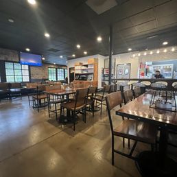 UPPER CRUST PIZZA - Updated November 2025 - 185 Photos & 379 Reviews ...