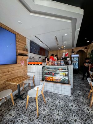 MASHTI CAFE - Updated October 2025 - 33 Photos & 10 Reviews - 1544 ...