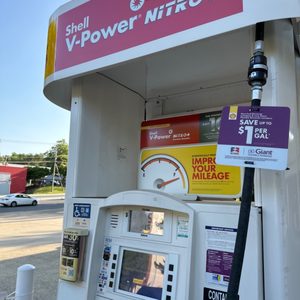 SHELL - Updated September 2025 - 37 Reviews - 5784 Union Mill Rd ...