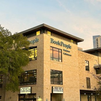 BOOKPEOPLE - Updated July 2025 - 449 Photos & 590 Reviews - 603 N Lamar ...