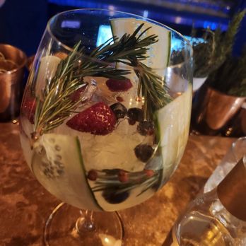 ATRIA - Updated December 2025 - 202 Photos & 298 Reviews - 137 Main St ...