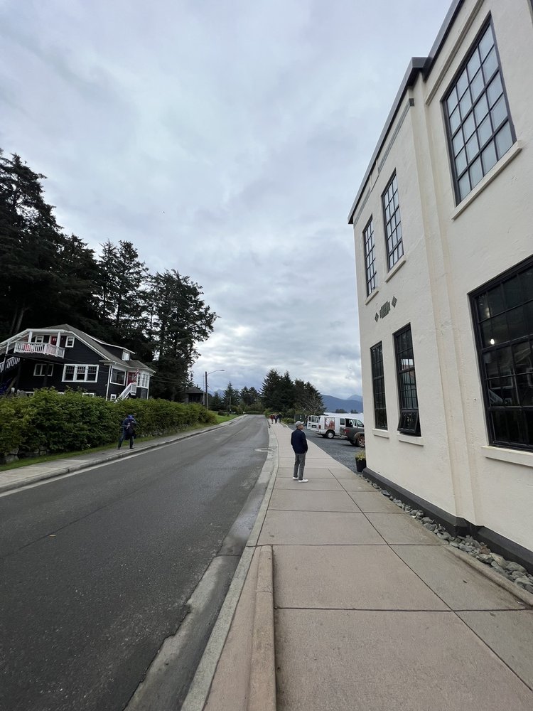 SITKA SOUND SCIENCE CENTER - 53 Photos & 10 Reviews - 834 Lincoln St ...